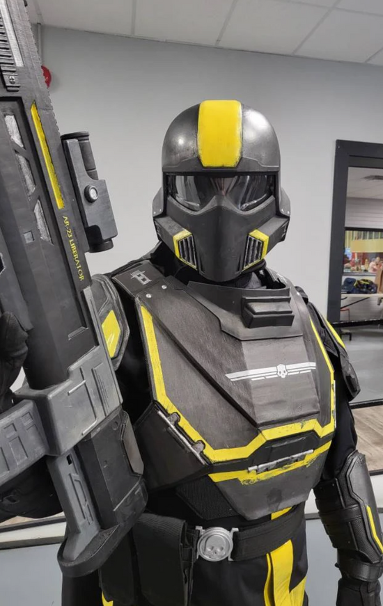 Helldivers 2 B-01 Tactical Armor 1:1 - Cosplay, Collectors, Gamers, Co ...